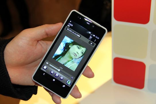 INFOBAR A02：レビュー・スペック一覧 | アプリオ